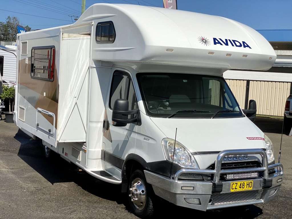 Listings – Holiday RVs