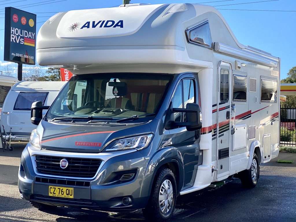 Listings – Holiday RVs